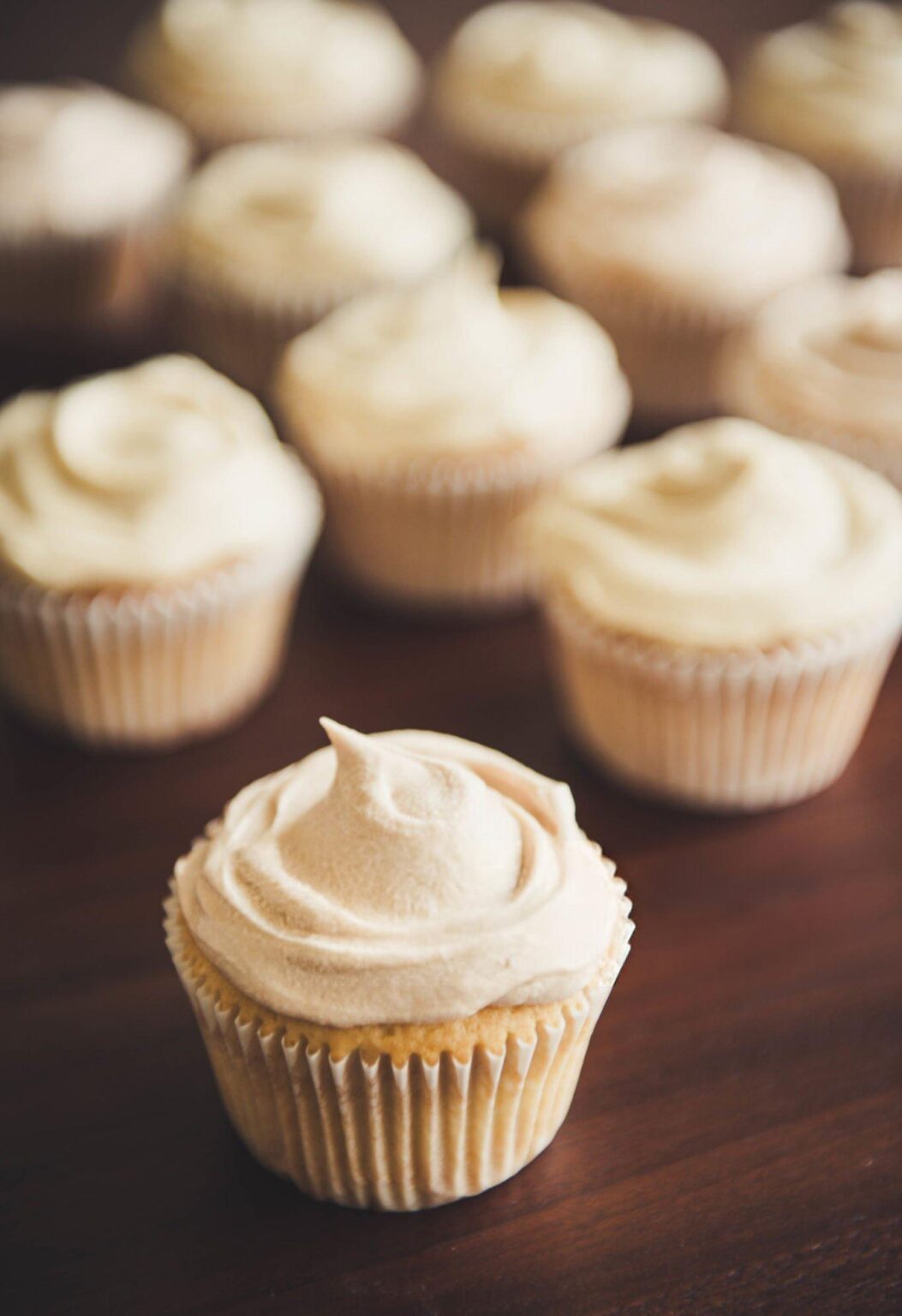 Perfect Mini Cupcakes Recipe - StyleMuse Lady